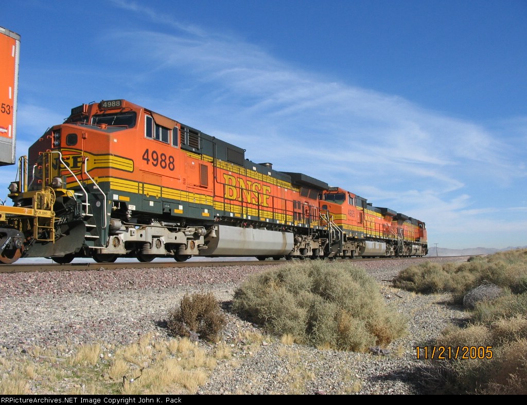 BNSF 4988